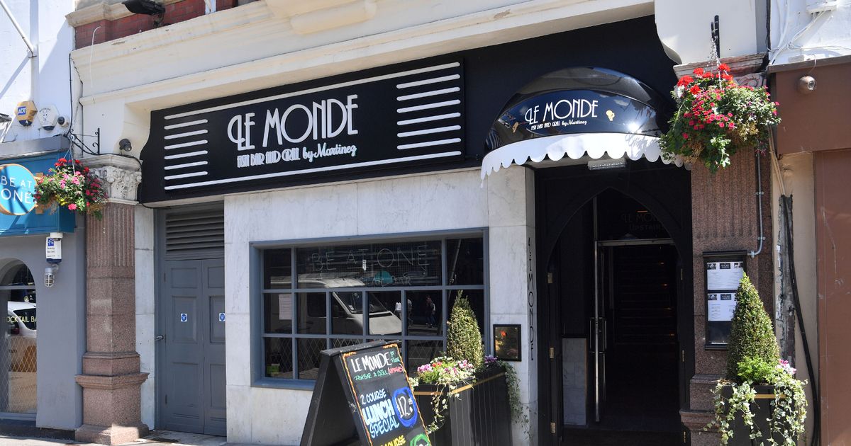 Le Monde - FOR Cardiff